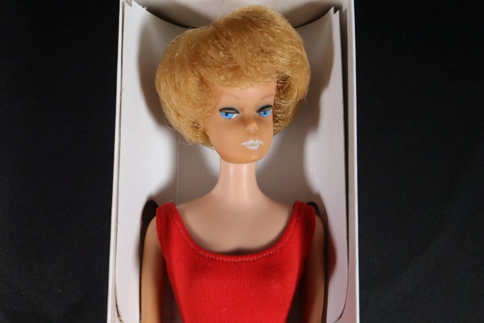 Vintage 60s Bubble Cut Barbie Ginger Blonde White Lips Red Swimsuit ...