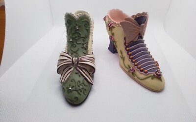 Collectible Two Lady's Shoes Figurine, Green w/Ribbon and Cream w/Pink ...