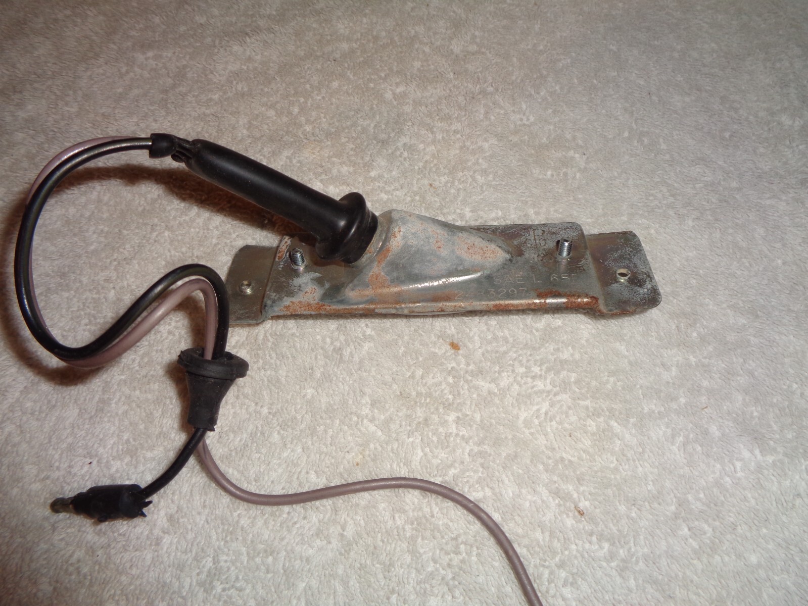 1967-1974 NOS Mopar 2 Wire License Plate Light | 3479400 | Genuine OEM ...