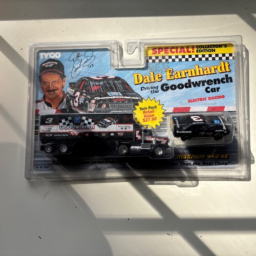 TYCO DALE EARNHARDT #3 Car Truck Tractor Trailer HO Scale Magnum 440- 2 ...
