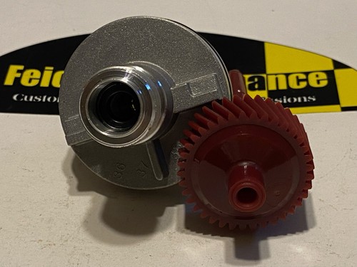 700R4 37 Tooth Speedometer Driven Gear & Matching Speedometer Gear ...