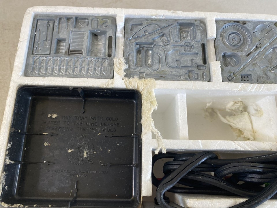 Mattel Thingmaker Vintage Fighting Men Maker 4E72 | eBay