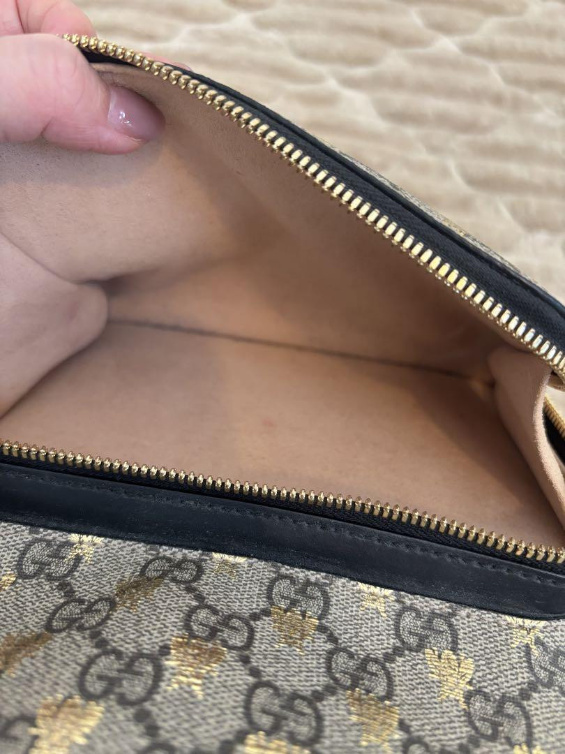 GUCCI GG Supreme Bee Leather PVC Backpack Daypack From Japan GUCCI GG Supreme Bee Leather PVC Backpack Daypack From Japan