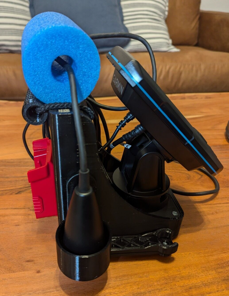 Garmin Striker 4 / 4 Plus Ice Fishing Shuttle for drill batteries READ ...