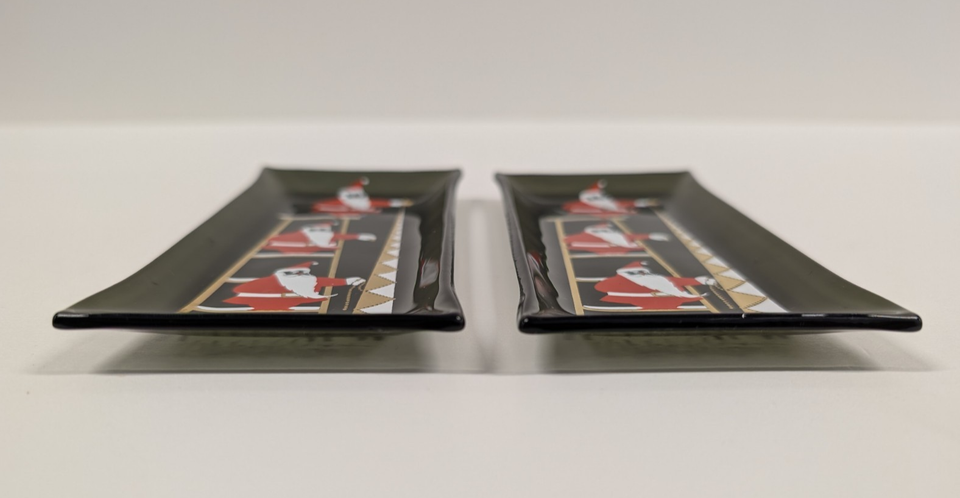 Vintage MCM Set of 2 Houze Art Glass Christmas Trays Santa, Christmas ...