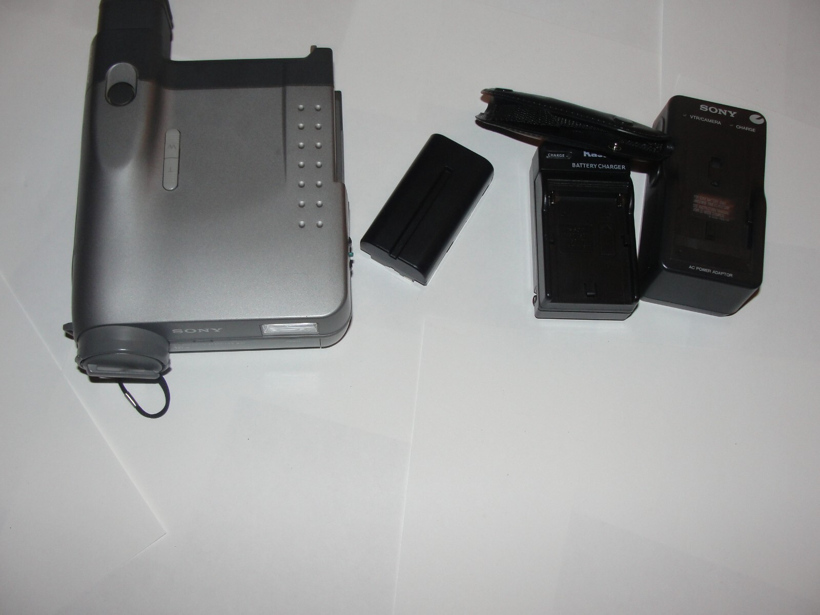 🔥VINTAGE SONY DIGITAL STILL CAMERA DKC-ID1 PRO (First bus stop) | eBay