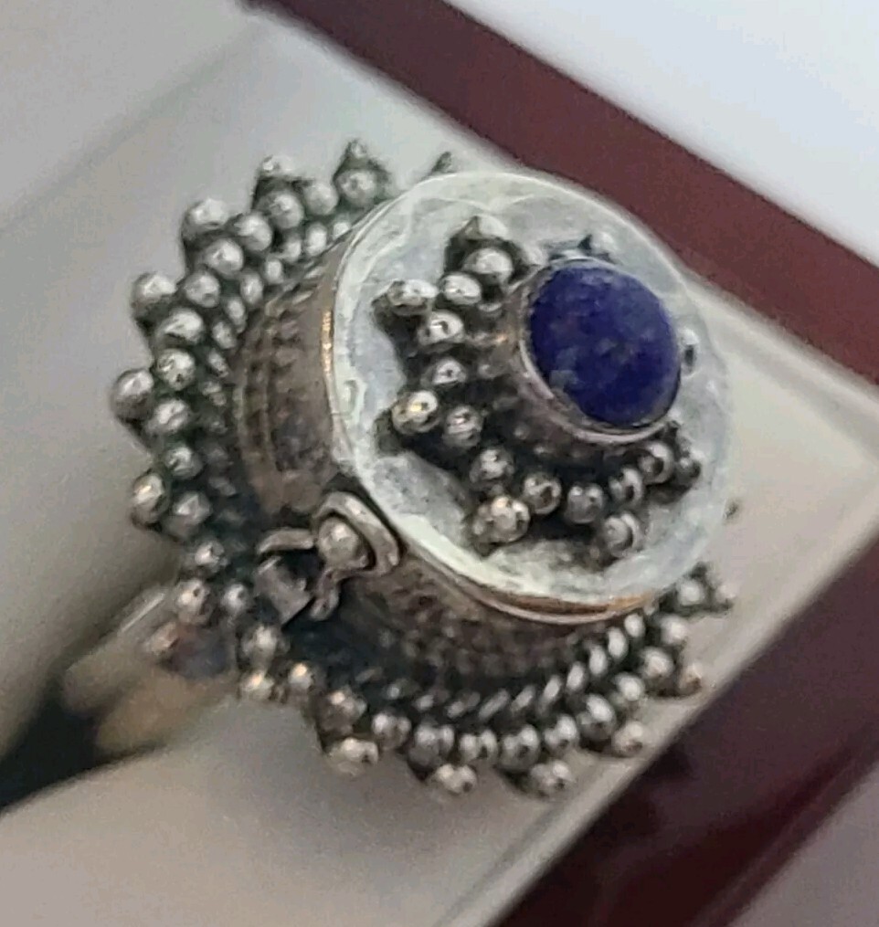 925 Sterling Silver Opening Poison Ring Size 6.5 - Gem