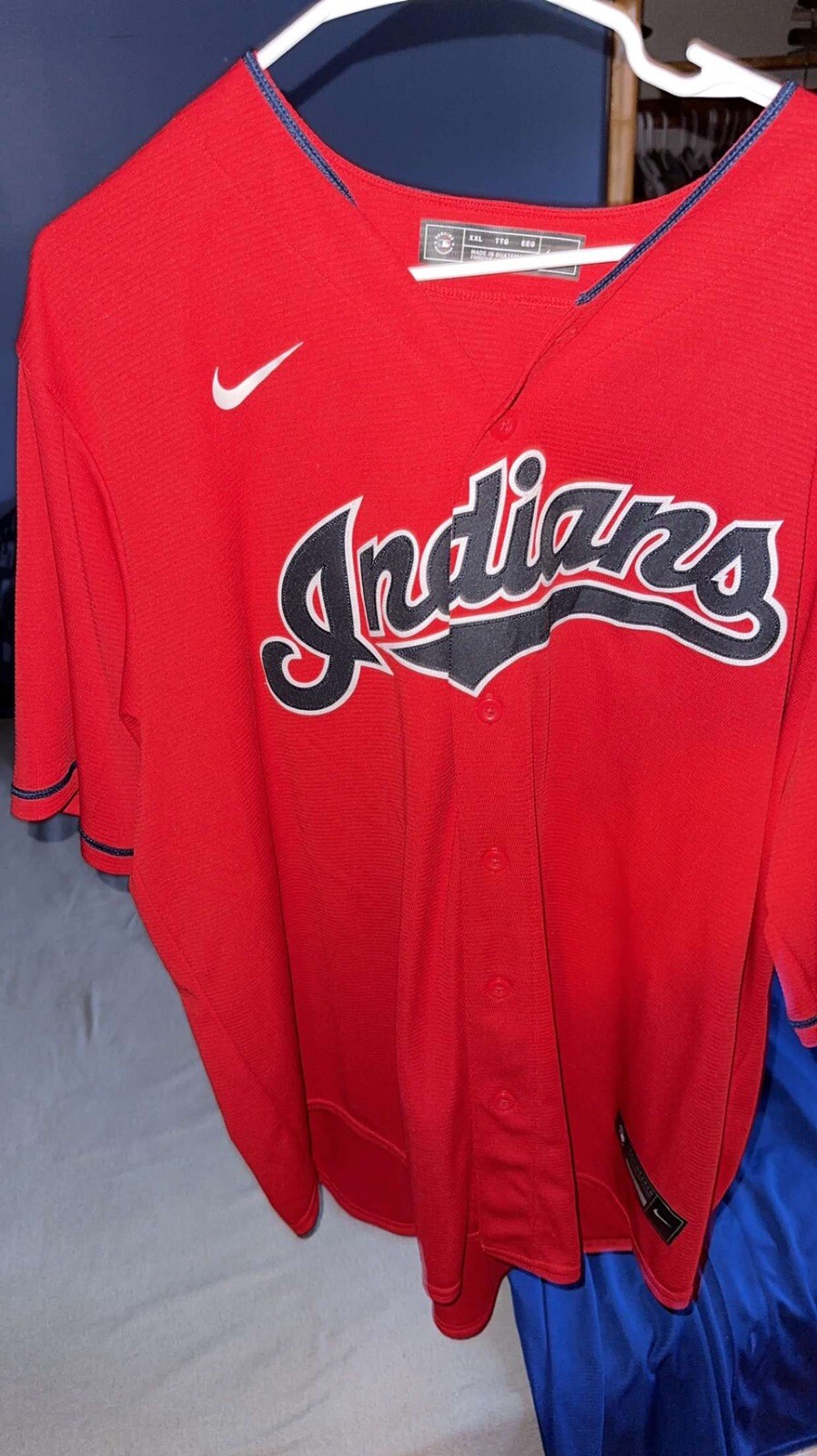 Nike mlb jersey lot 2xl Shane Bieber, Mookie Betts , Christian Yelich ...