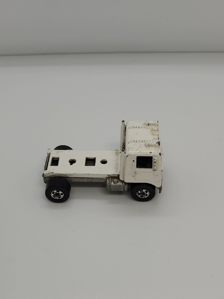 Vintage 1979 Mattel Hot Wheels Diecast Flat Nose White Semi Truck Cab ...
