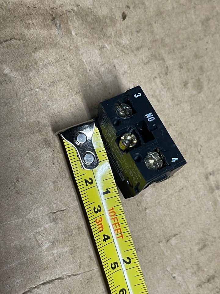 Telemecanique ZB2-BE101 push button contact block 1 NO normally open 1 ...