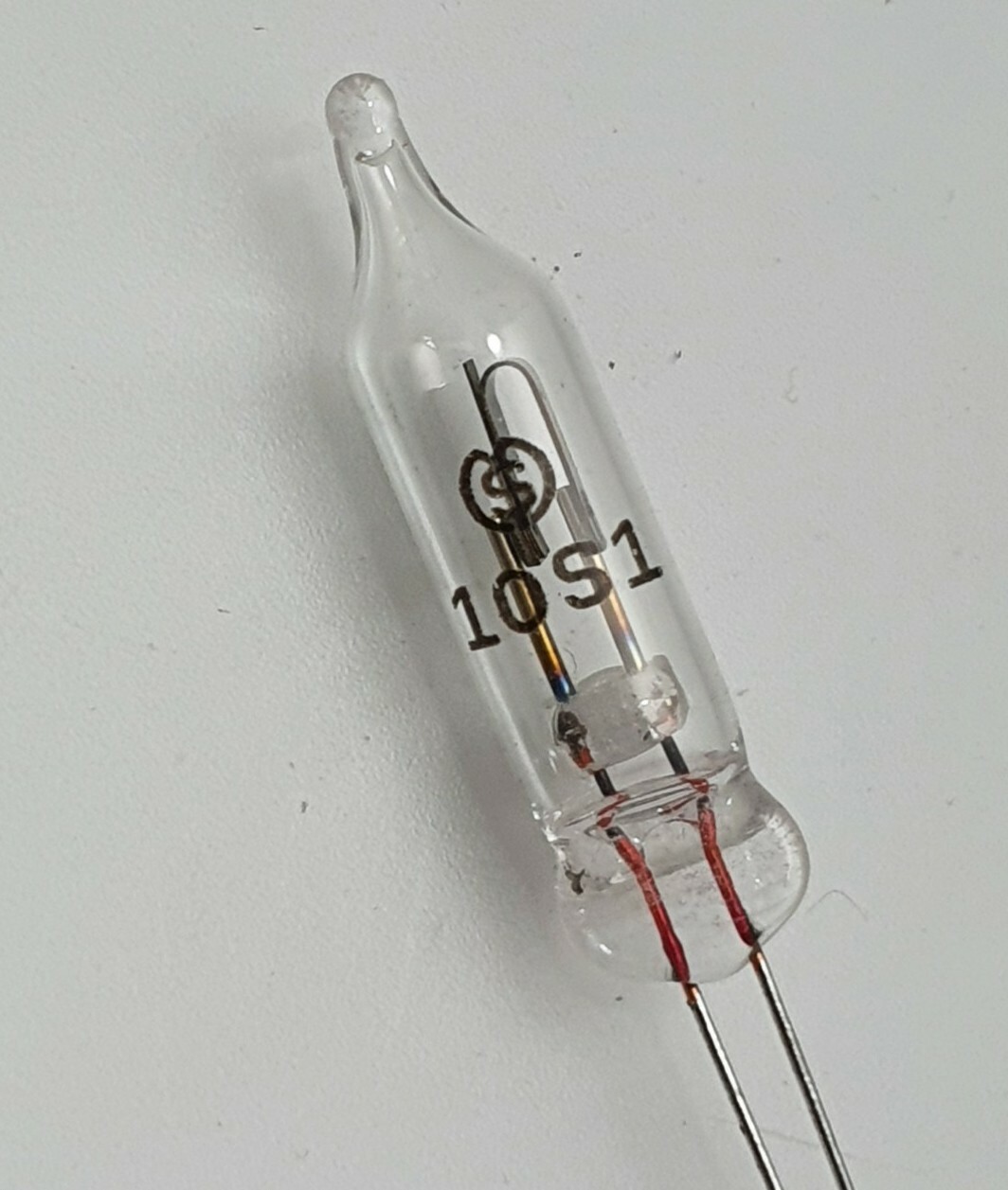 1 AMP AUTO RESET FUSE 0 - 25V AC/DC GLASS CIRCUIT BREAKER NORMALLY ...