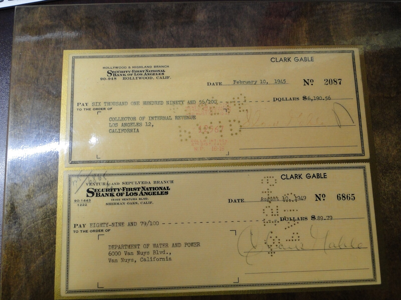 (2) AUTHENTIC RARE SIGNED CLARK GABLE HOLLYWOOD 45/49 CHECKS -GONE WITH ...