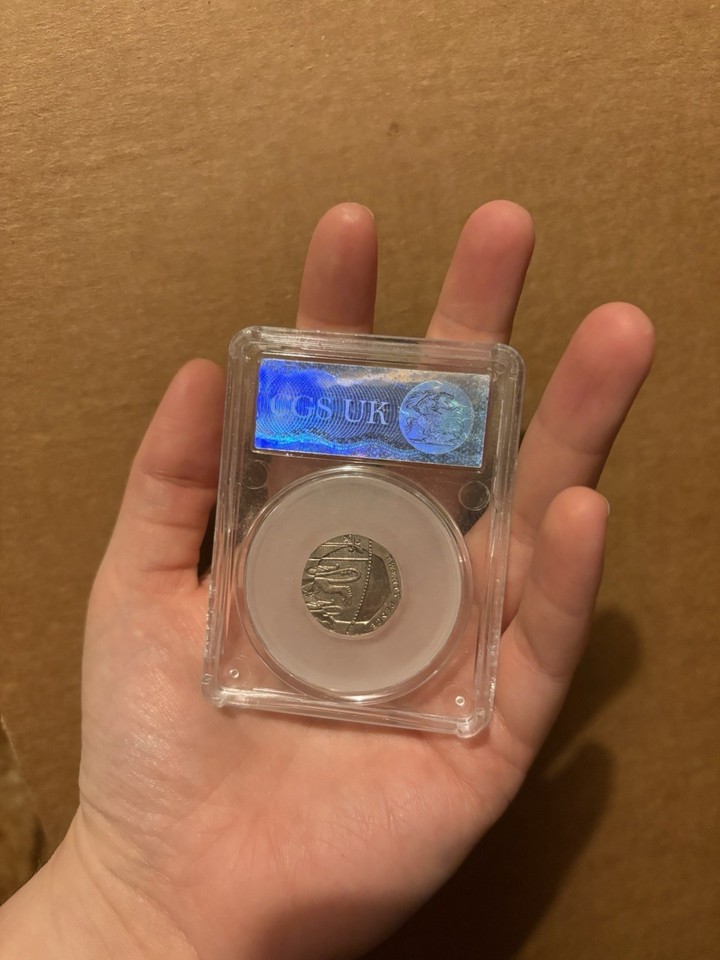 2008 Dateless 20p Rare Twenty Pence Error Coin Genuine Undated ...