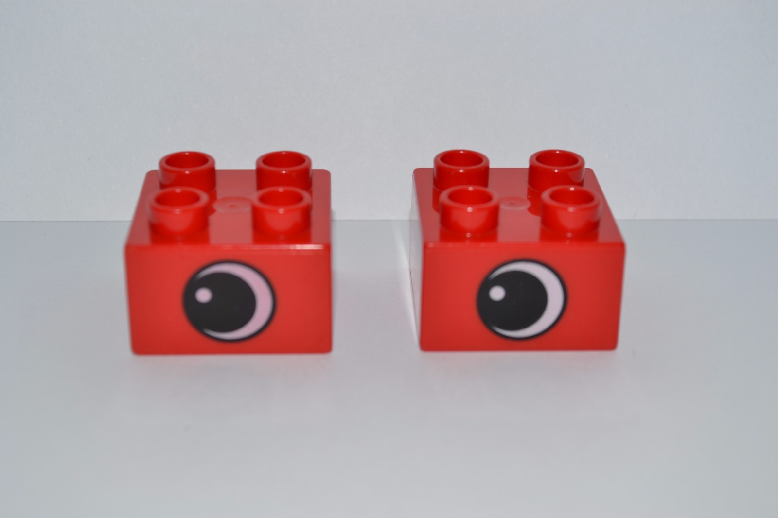 lot of 2 red Duplo decorated blocks - eyeball blocks -combined shipping ...