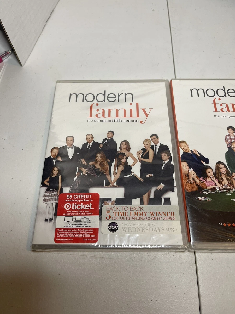 Modern Family Poster Season 5