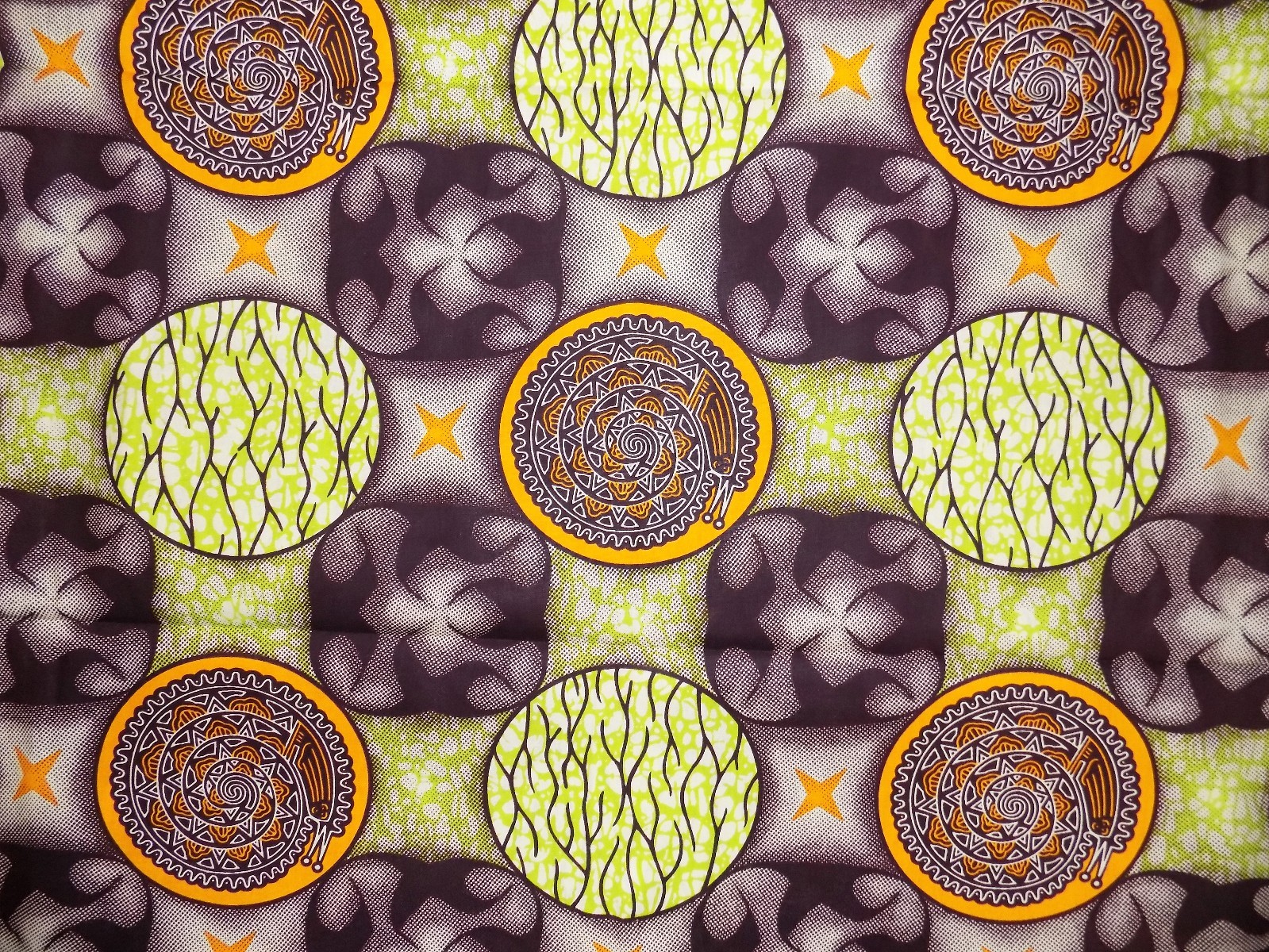 African Aztec Swirl Print Fabric BY 1/2 YARD CONTACT US IF TROUBLE ...