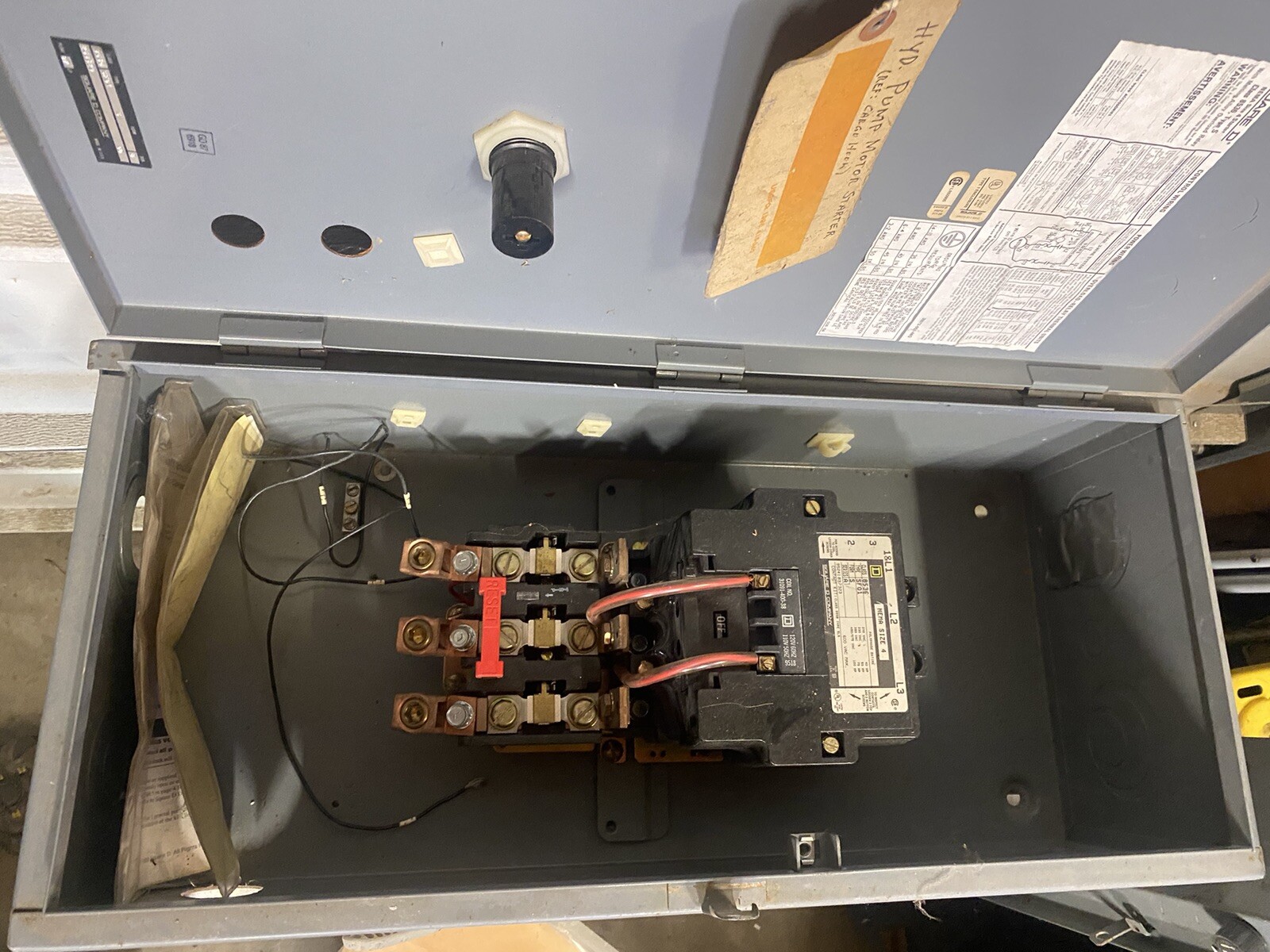 Square D 8536 SF01 Size 4 Starter And Enclosure 120 Volt Coil | eBay