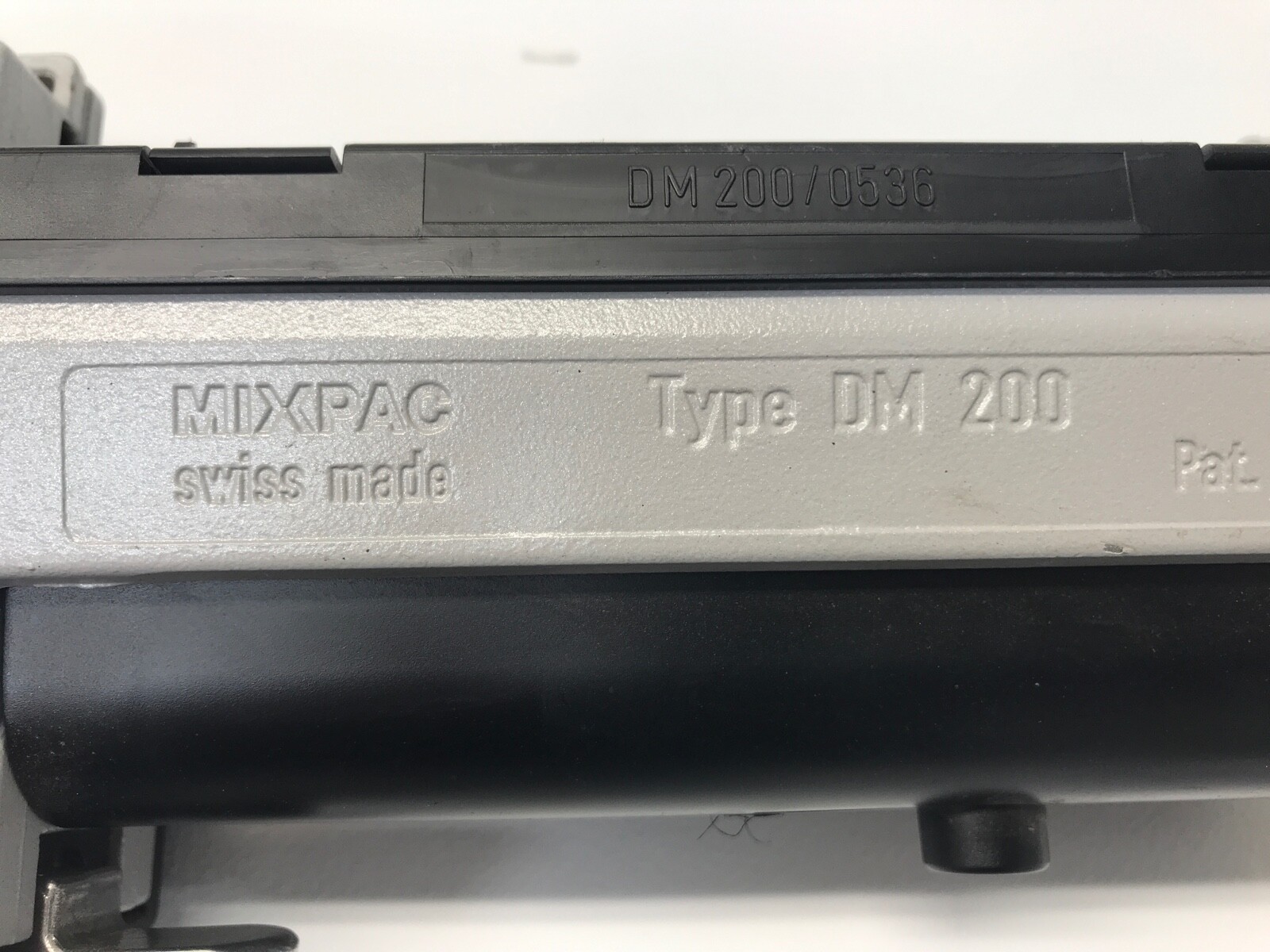 3m MIXPAC DM 200 Solid Surface Epoxy Adhesive Dispenser Gun for sale ...