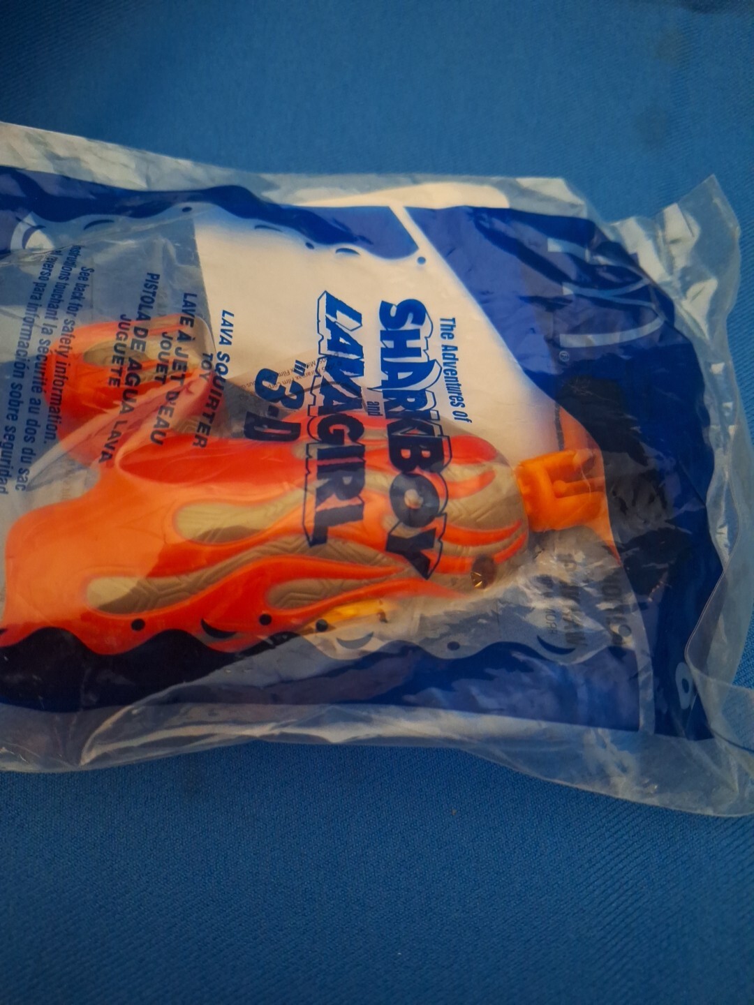 NEW Sharkboy and Lavagirl Happy Meal Toy "Lava Squirted” Water Gun 2005 ...