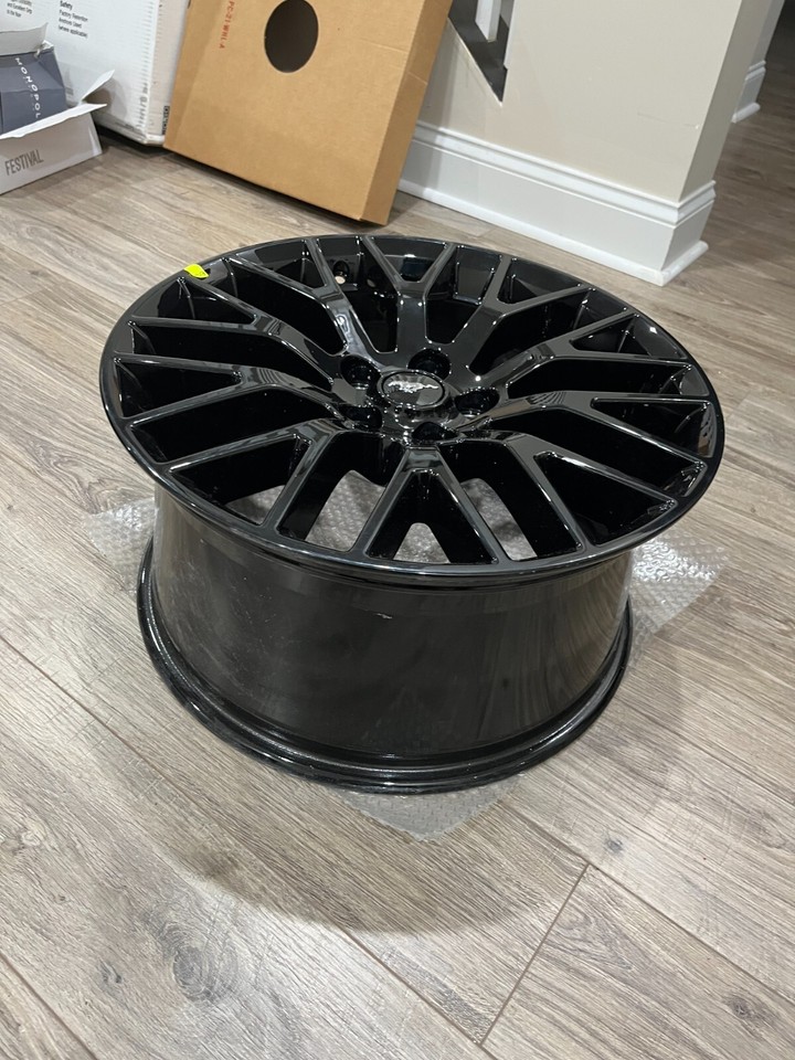 FORD PERFORMANCE 19X9.5 GLOSS BLACK PERFORMANCE PACK WHEELS | eBay