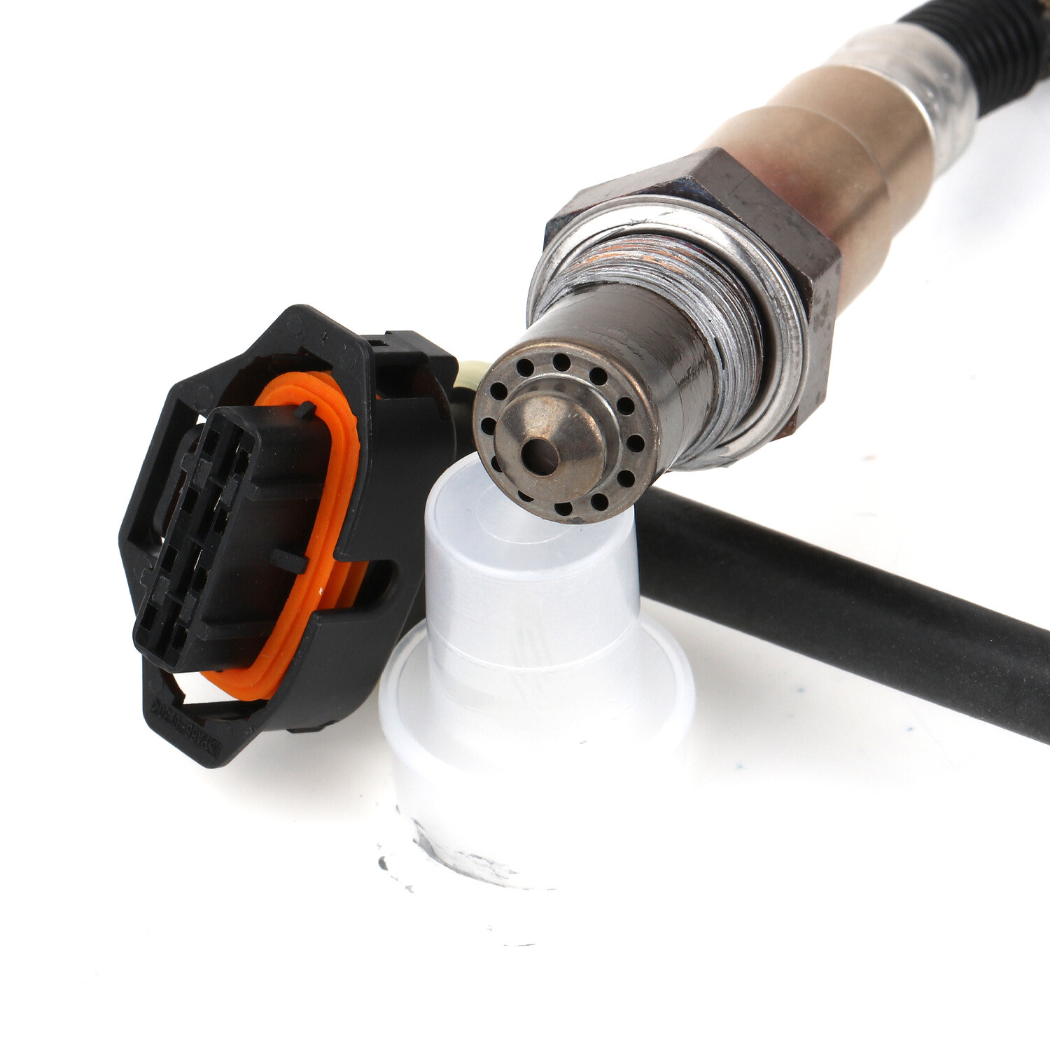 GENUINE OEM BOSCH OXYGEN SENSOR suits HOLDEN VZ VE COMMODORE V6 POST ...