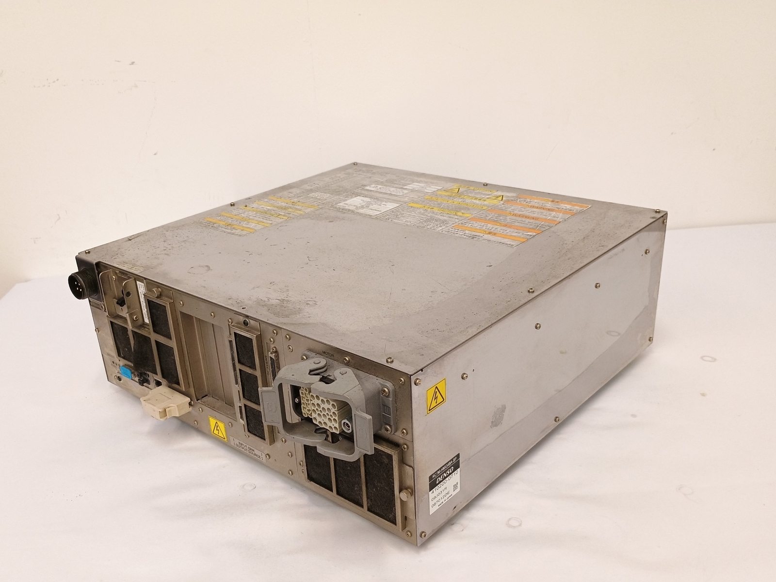 Denso RC7M-HMG4BA-BP Robot Controller HMS-40852G | eBay