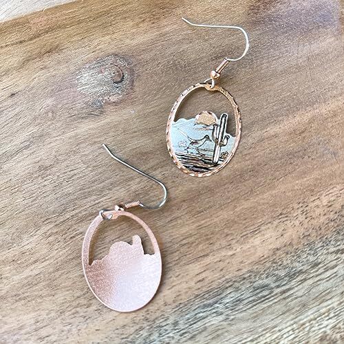Copper roadrunner earrings feature desert scene SW earrings roadrunner ...
