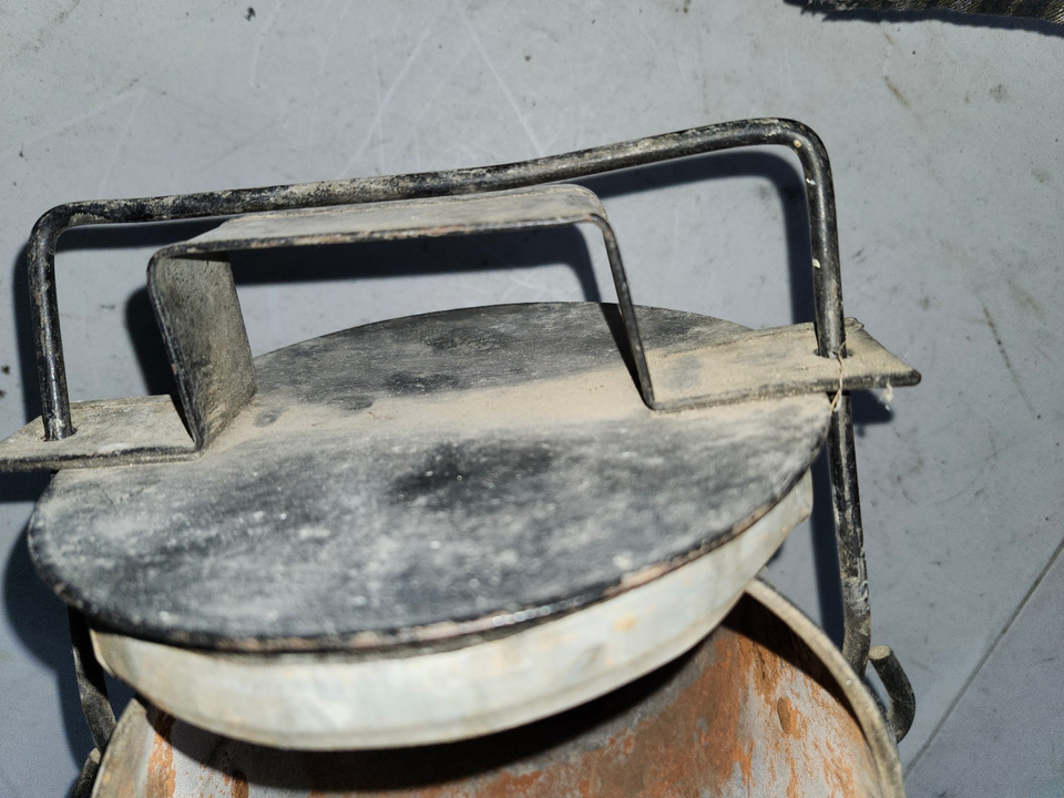 AT&SF RY Galvanized Railroad Bucket with Lid painted black | eBay