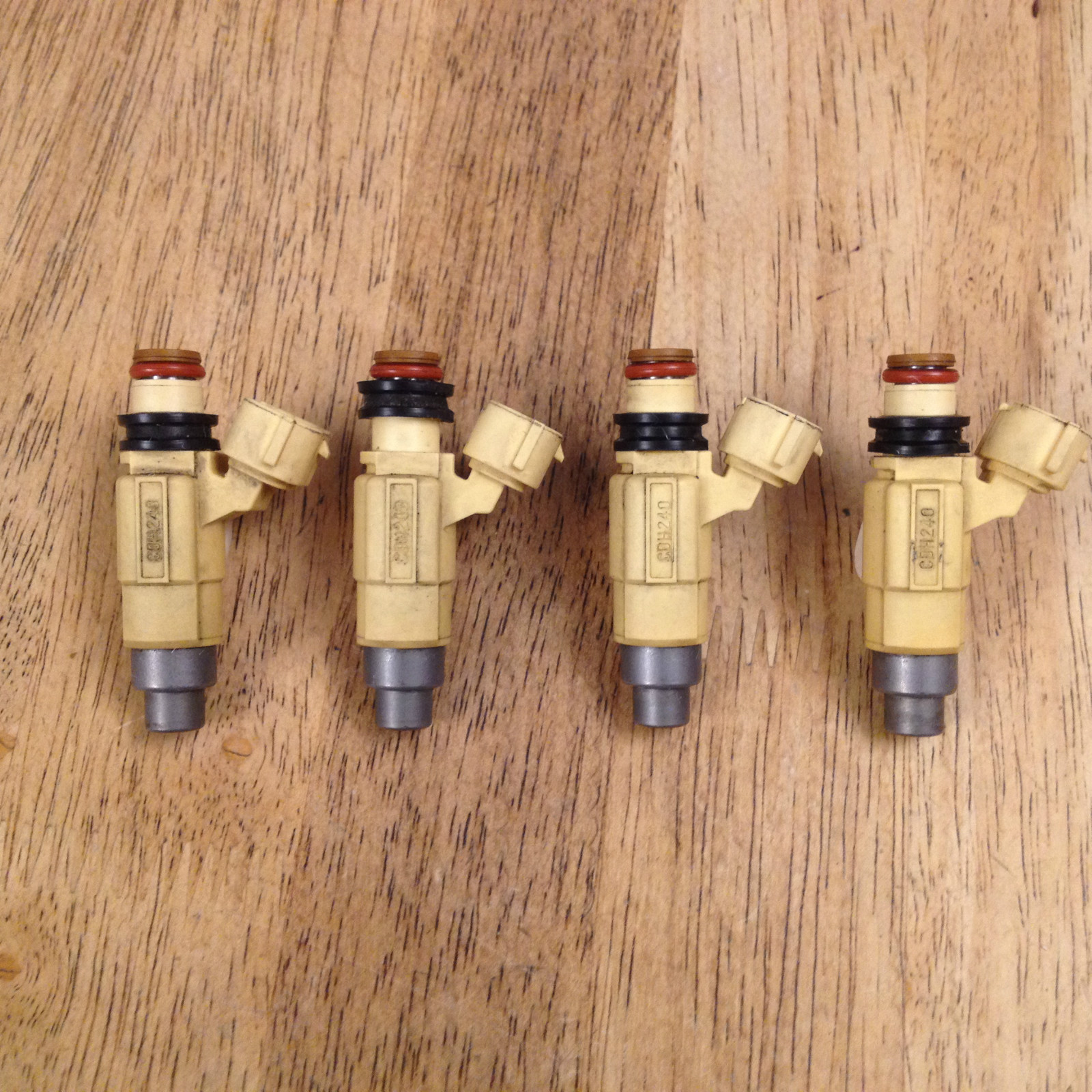 2000-2005 Mitsubishi Eclipse OEM CDH240 Fuel Injector Set (4) | Genuine OEM