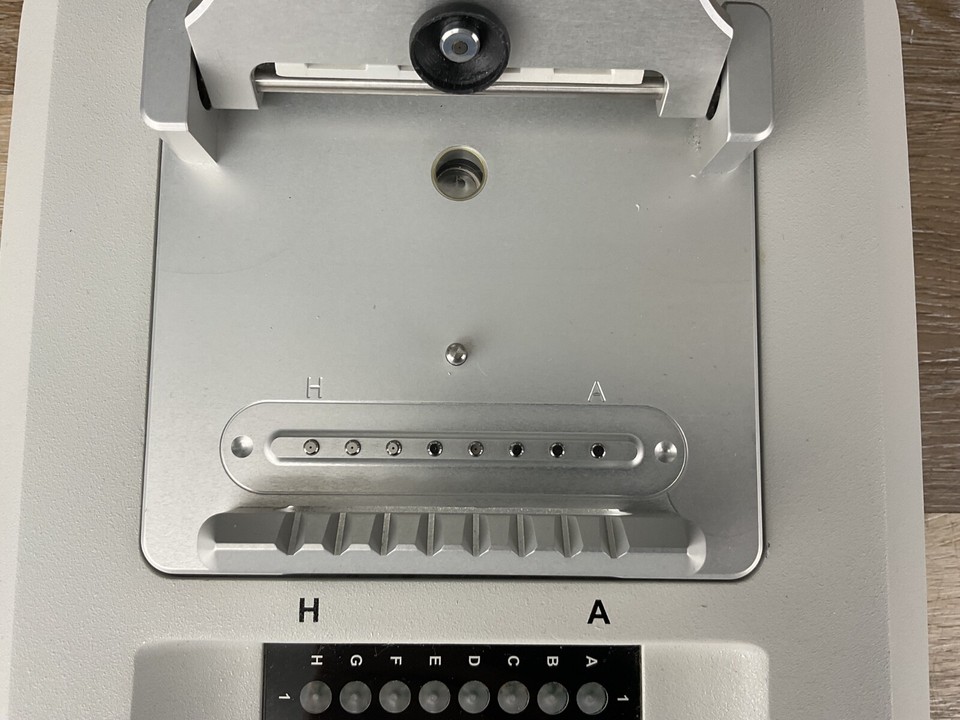 NanoDrop 8000 ND-8000 UV-Vis Spectrophotometer Thermo Scientific Multi ...