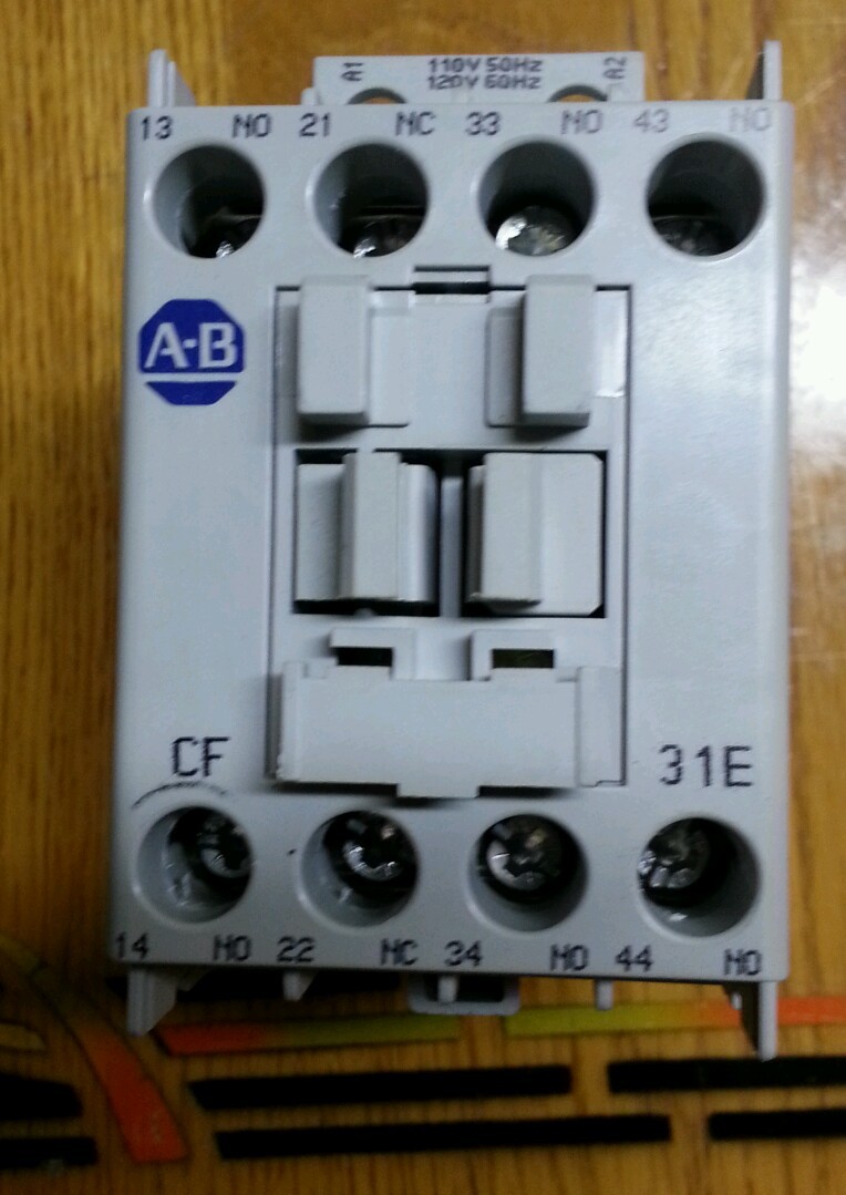 Allen-Bradley Control Relay 700-CF310 | eBay