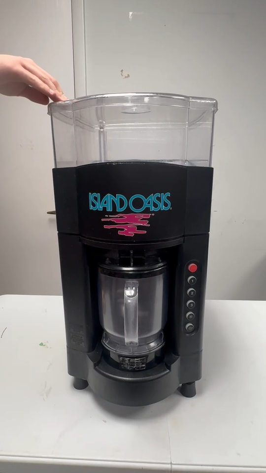 Island Oasis Comercial Ice Shaver Blender SB2100 Margarita Machine W ...