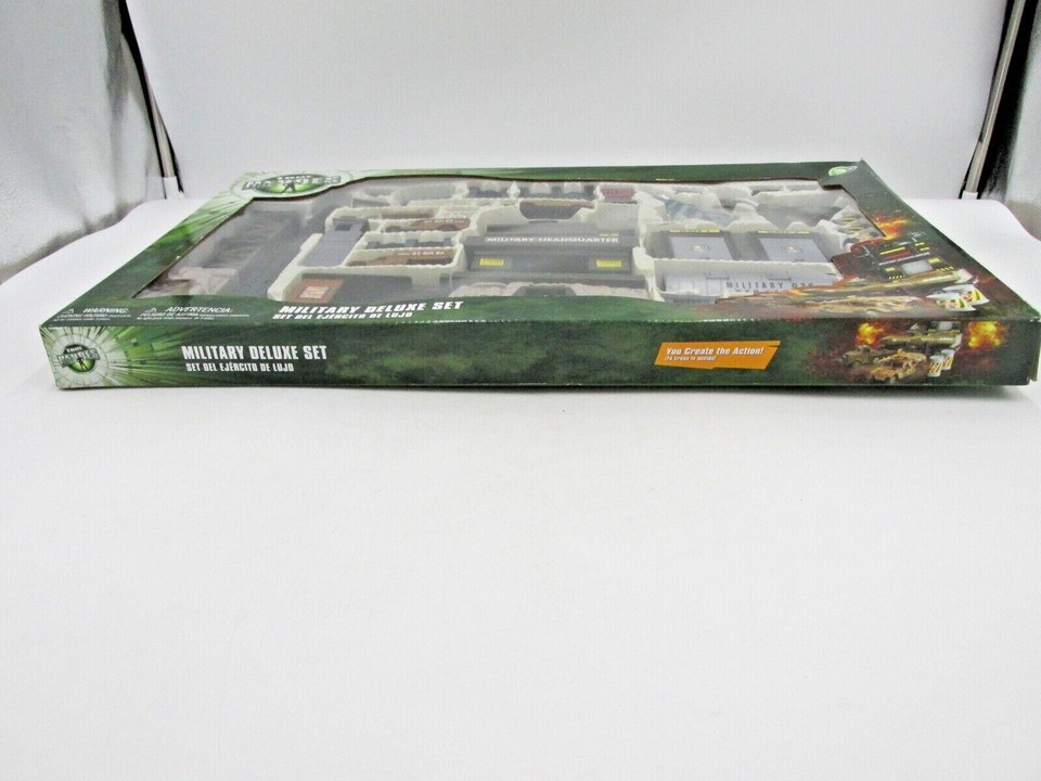 True Heroes Military Deluxe Set 4 Vehicles, 2 Jets, Base Camp ...