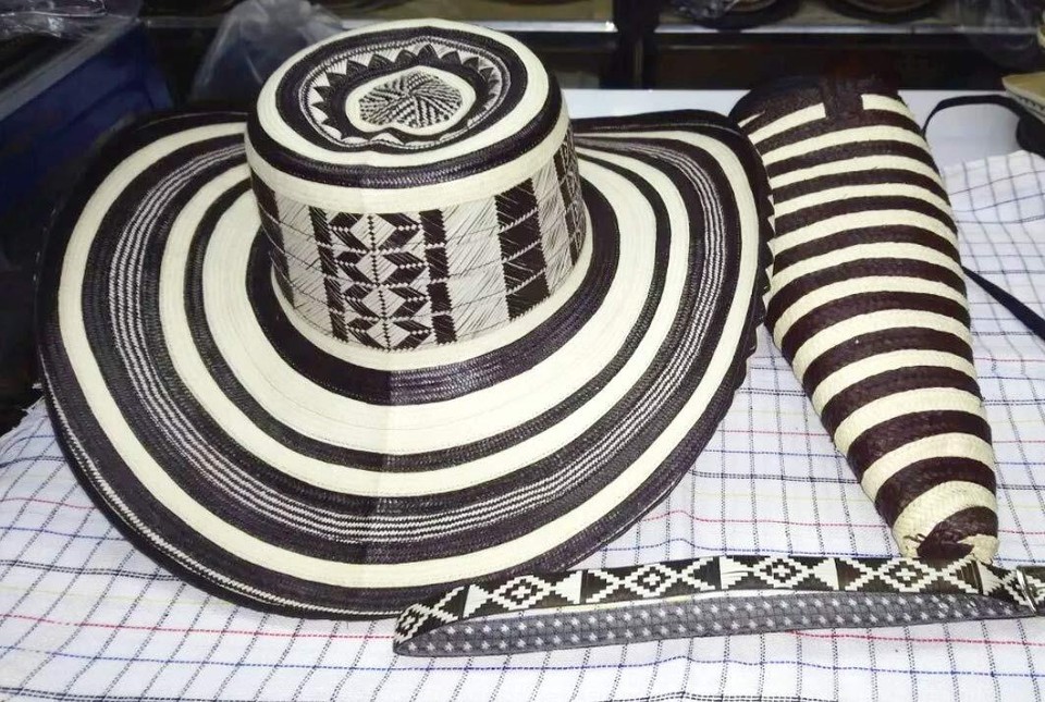 Colombian Hat Sombrero Sinuano Arrow Cane Vueltiao 21 Laps + Case ...