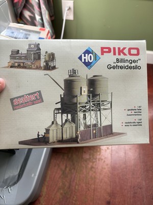 Animal Feed - Grain Silos