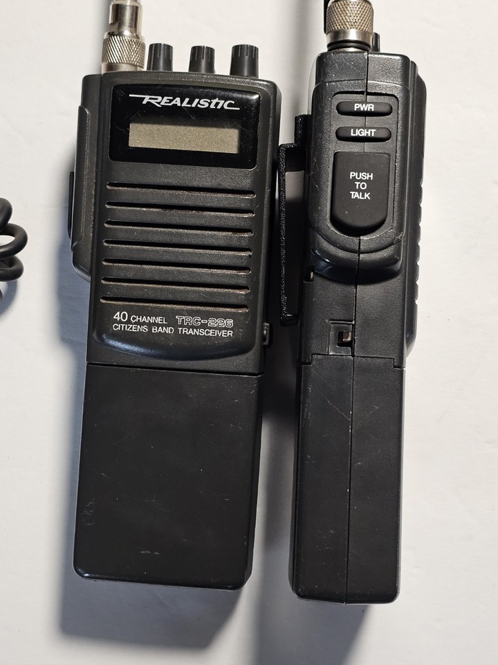 Radio Shack TRC-226 40 Channel Citizens Band CB Transceiver W/antenna ...