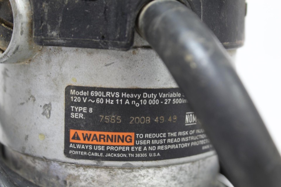 Porter Cable Heavy Duty Router 690LRVS w/ Variable Speed and 1001 Fixed ...