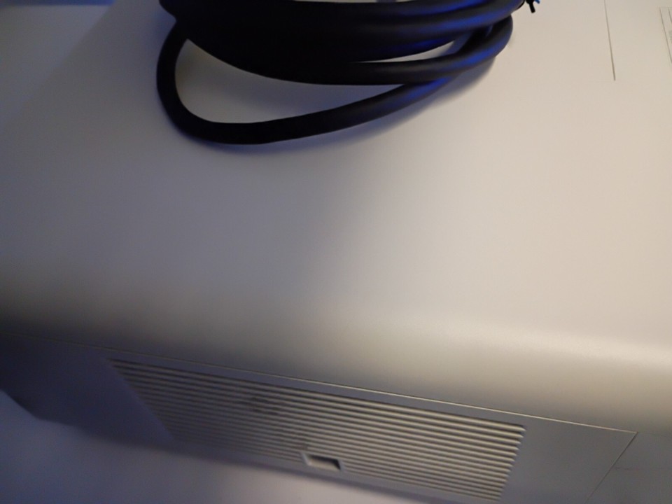TESTED PANASONIC PT-EZ570 WUXGA FULL HD 5000 LUMENS, PROJECTOR W/ LNS ...
