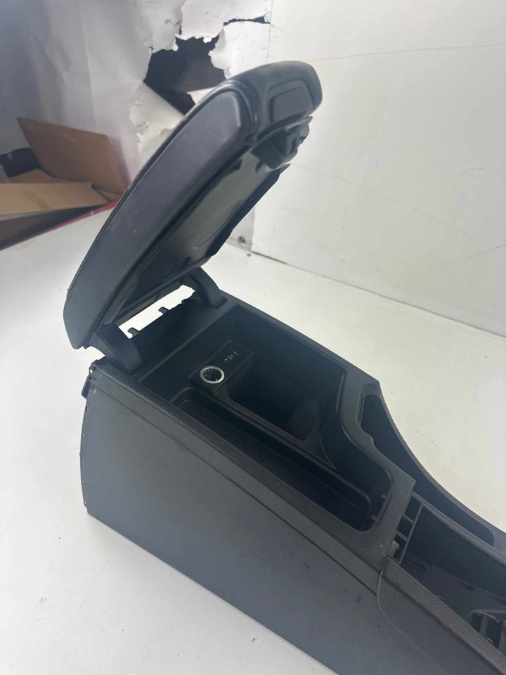 08-13 BMW E90 E92 E93 M3 OEM Front Center Console - Black Armrest | eBay