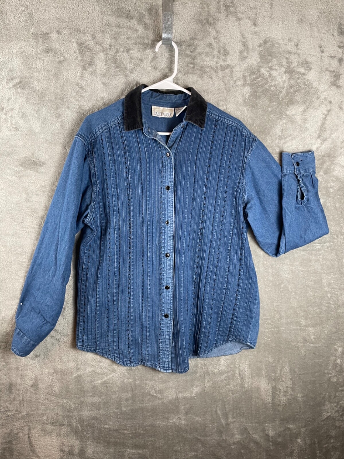 Womens Casey & Max Vintage Blue Denim Shirt Size Medi… - Gem