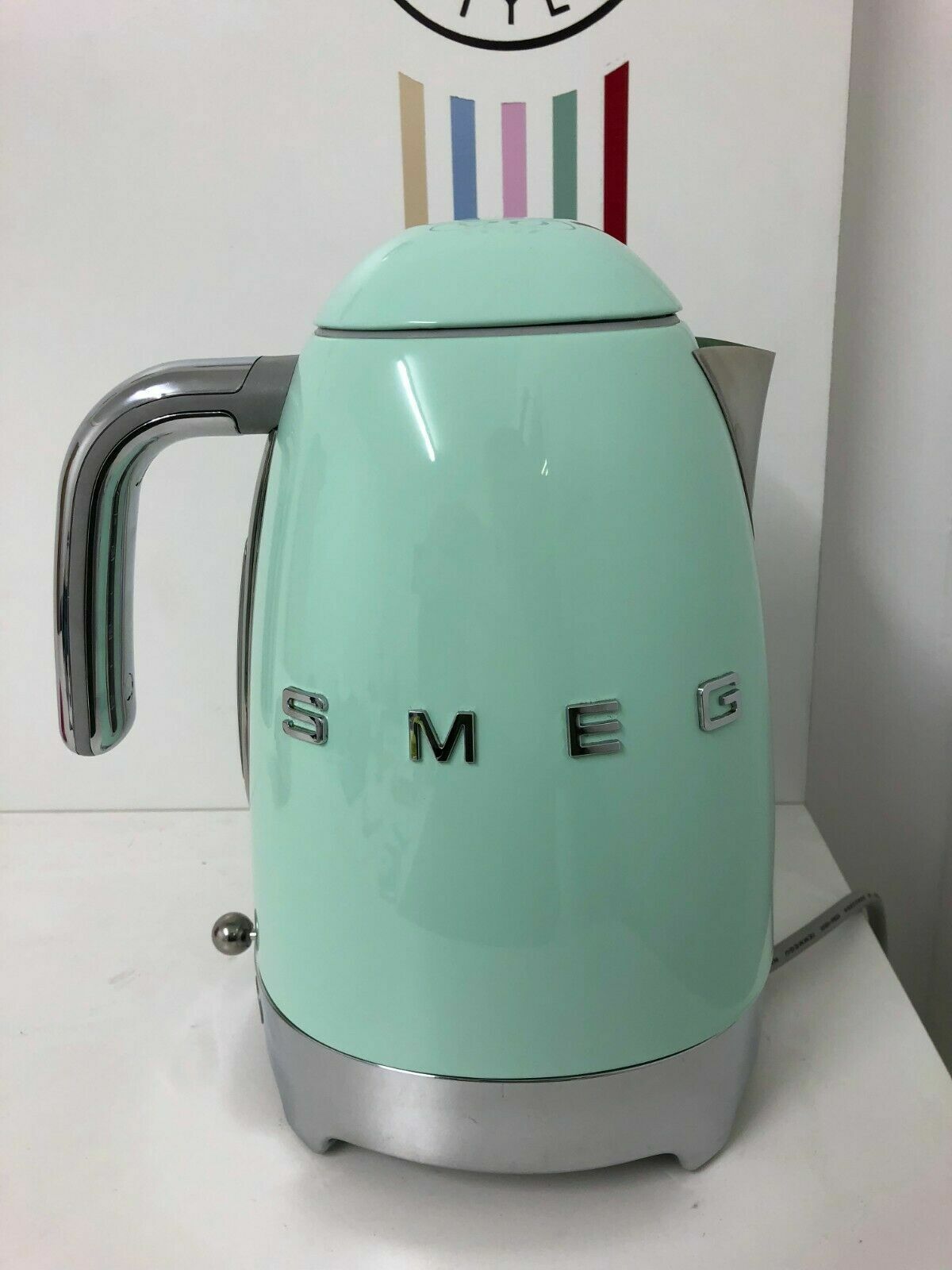 Smeg KLF04 50's Retro Kettle, Choice of Colour, Customer Return, Bubble ...