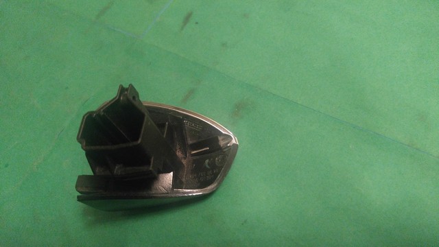 2008-12 MERCEDES S CLASS FRONT RIGHT DOOR HANDLE COVER CAP 2047600620 ...