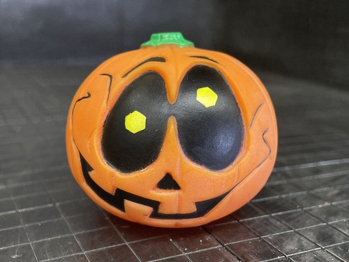 Taco Bell Monster Eyes Pumpkin Eye Fun Ball Fast Food Premium Toy | eBay