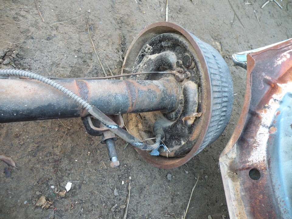 1966 Ford Thunderbird 9" Rear End Axle Differential Pinion Assembly OEM ...