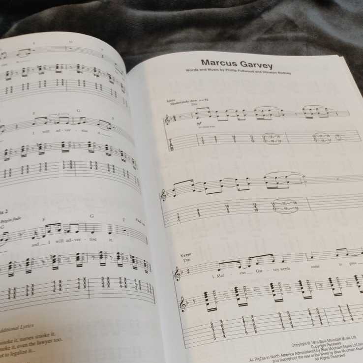 Reggae Guitar Tab Book with CD, Includes Bob Marley, Jimmy Cliff, Toots ...