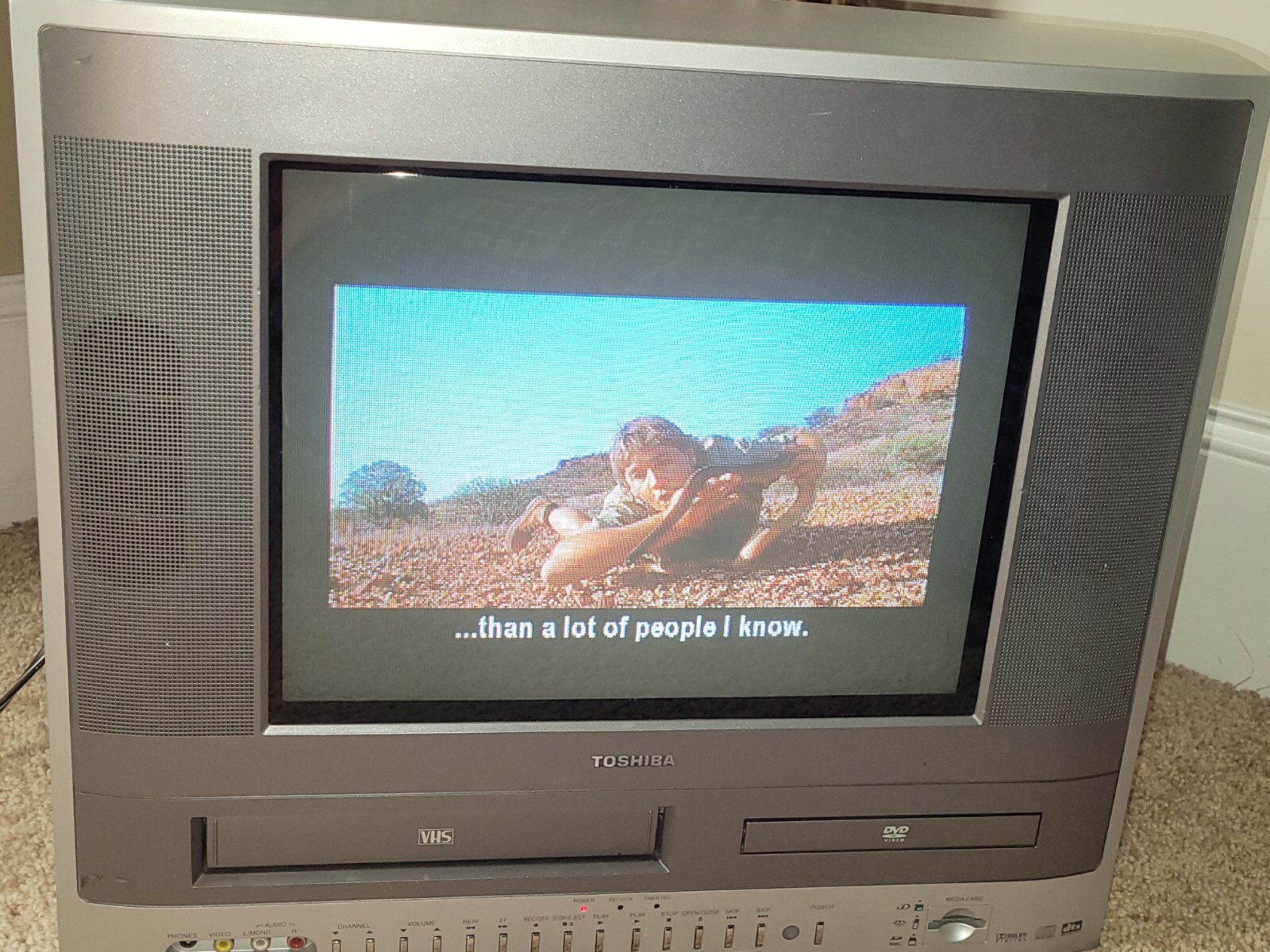Toshiba MW14F51 TV VHS DVD Combo Retro Gaming Card Slot 14" CRT - No ...