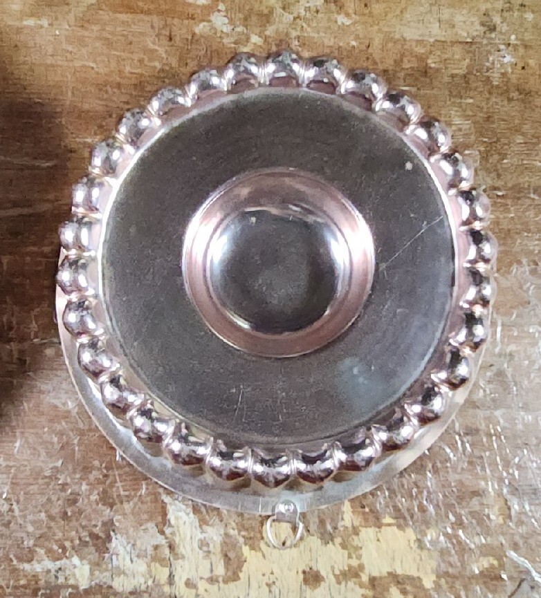 VINTAGE COPPER COLORED ALUMINUM 8" CAKE PAN MOLD ROUND FLUTED HANGER | eBay