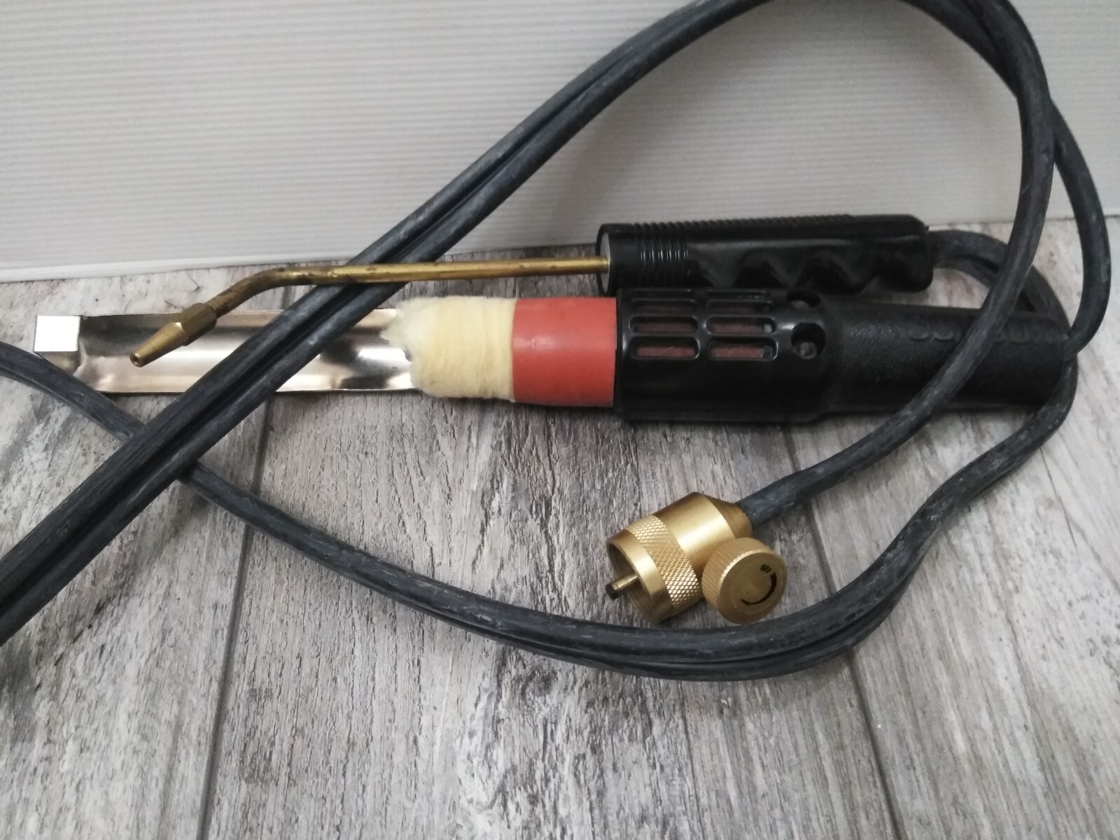 hunt wilde SolidOx Torch Solid Oxygen/Propane Portable Welding Torch ...