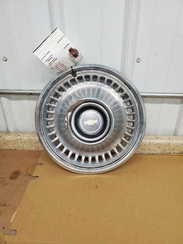Wheel Cover HubCap Excluding Caprice Fits 71-72 CHEVROLET PASS. 292518 ...