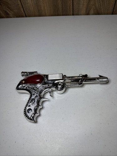 Space Outlaw Toy Laser Pistol Atomic Ray Cap Gun - Vintage Lesney B.C.M ...